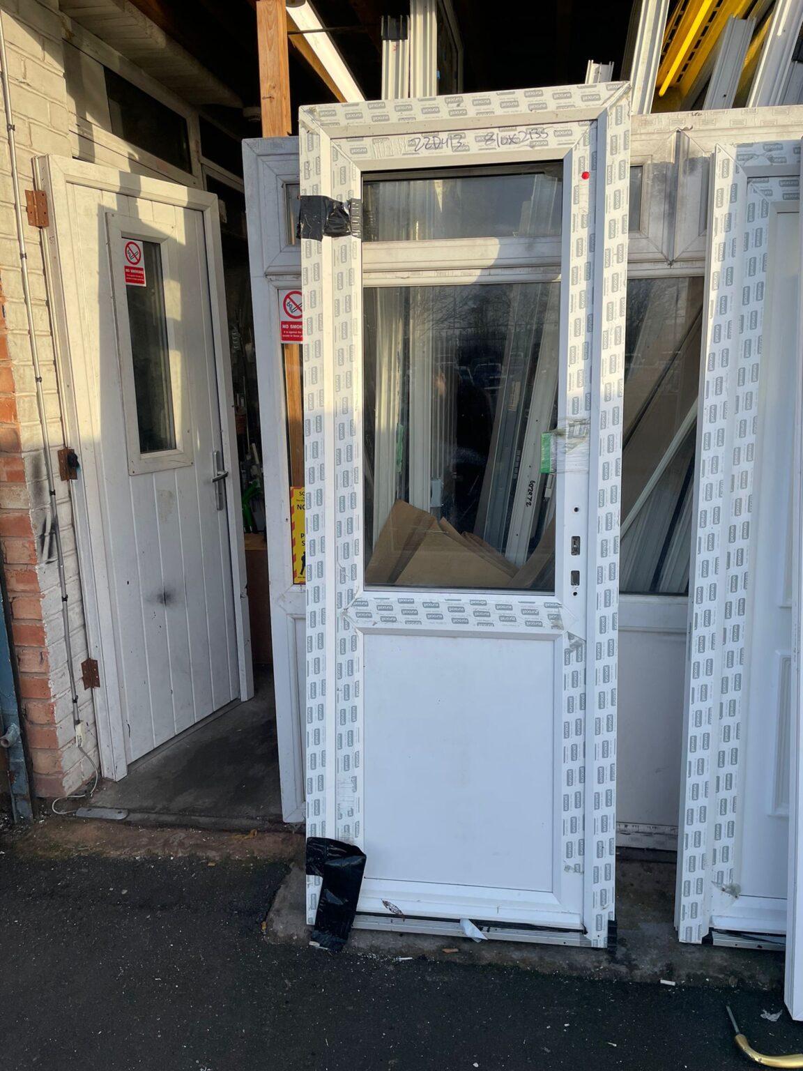 uPVC Doors - DOORS 4U - from £199 - UK Delivery and Installation