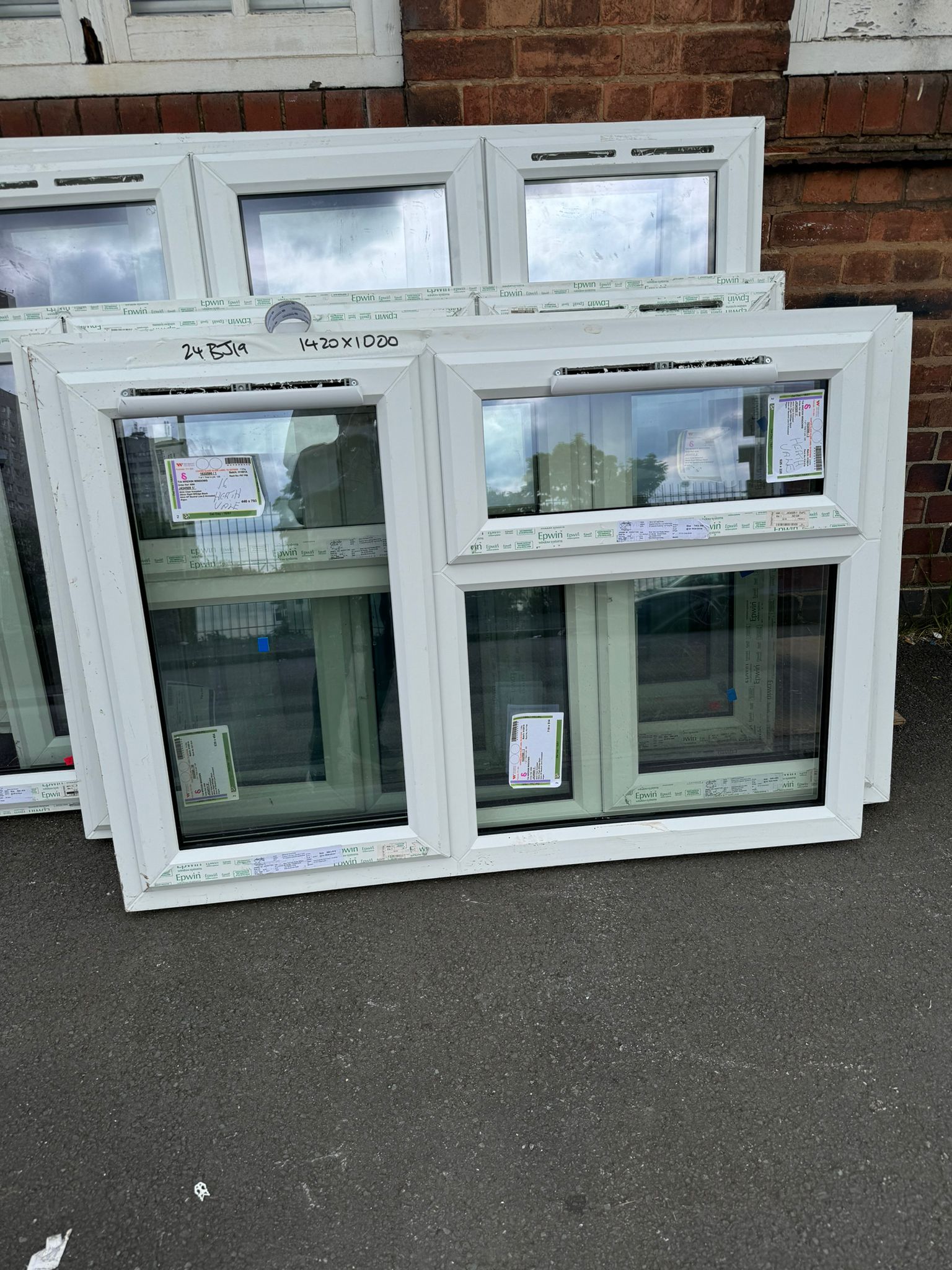 White Upvc Window 1420 X 1000 mm 24BJ19 - DOORS 4U