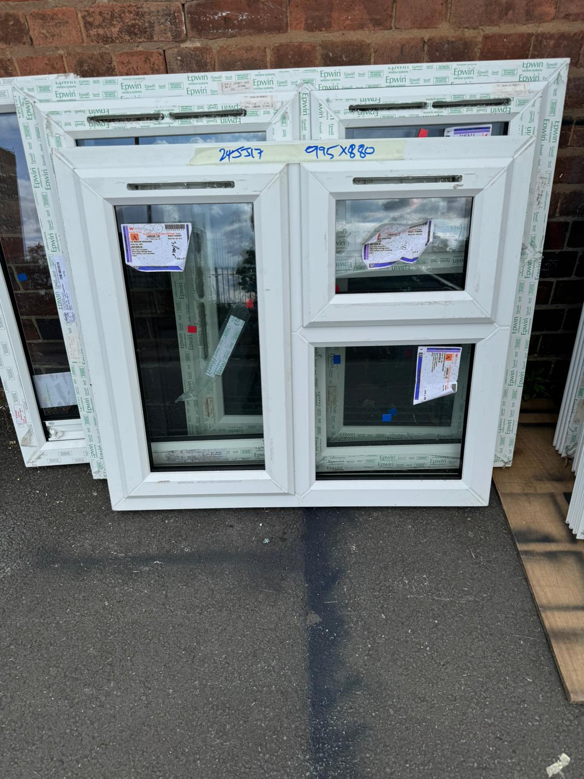White Upvc Window 995 X 880 mm 24JJ17 - DOORS 4U